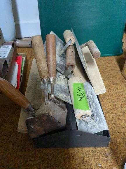 Masonry Tools - Delaware Auction Center