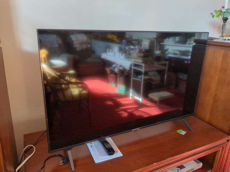 LG 44" TV - Delaware Auction Center