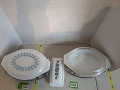 Pyrex Blue "Snowflake" Oval Casserole Dish, Pyrex "Early American" Oval ...