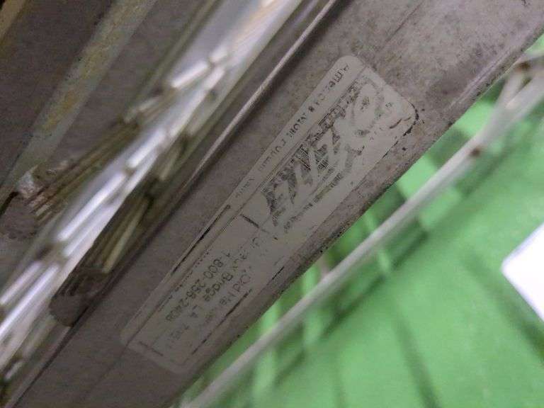 Oxlite Ramp - Delaware Auction Center