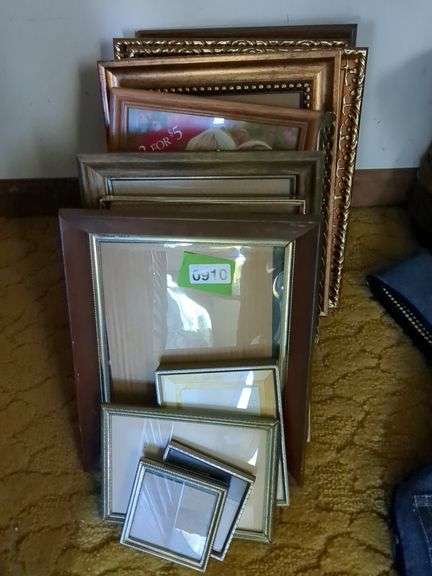Assorted Picture Frames - Delaware Auction Center