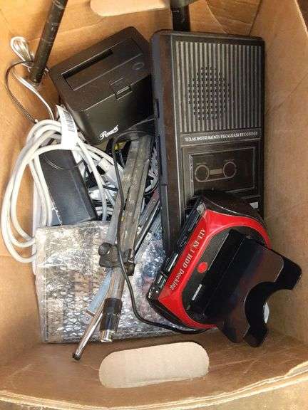 Assorted Electronics, Cables & Mic Stand - Delaware Auction Center