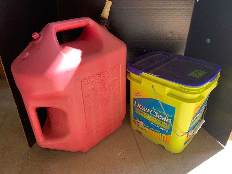 5 Gal Gas Poly Can & Bucket of Kitty Litter - Delaware Auction Center
