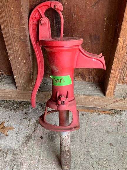 Pitcher Pump - Delaware Auction Center