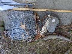 Chum Pot, Minnow Traps, and Crab Pots - Delaware Auction Center