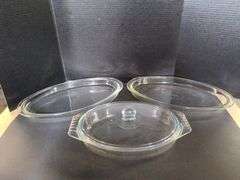Pyrex Serving/Fish Dishes - Delaware Auction Center