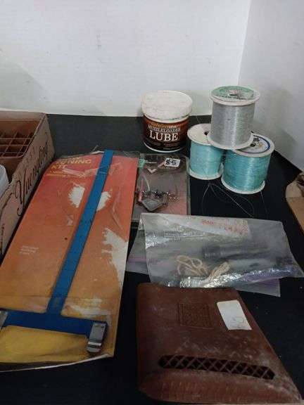 Assorted Fishing & Hunting Items - Delaware Auction Center