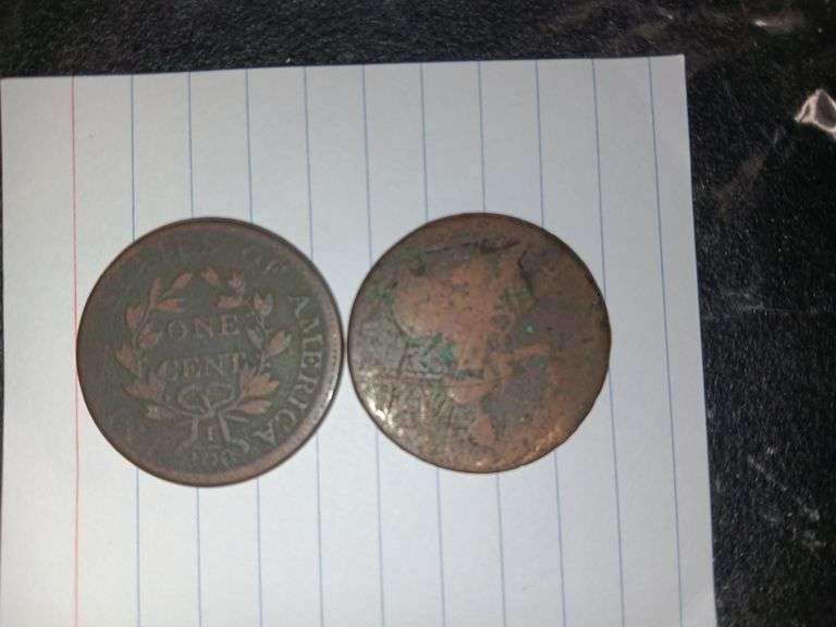 (2) Large Cents (1-1807 & 2-Unledgable) - Delaware Auction Center