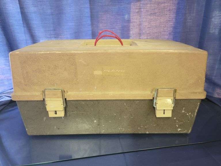 Tackle Box and Contents - Delaware Auction Center