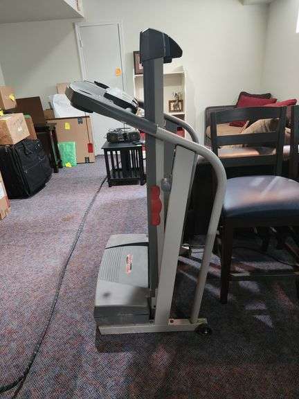 Pro Form 380 Treadmill - Delaware Auction Center
