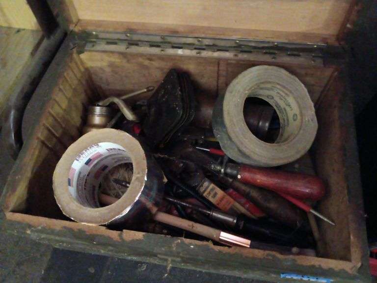 Wood Tool Box & Contents - Delaware Auction Center