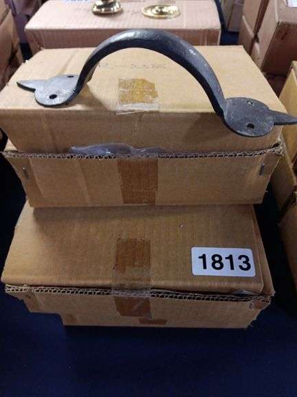 (25) Iron Door Pulls/ Drawer Pulls - Delaware Auction Center