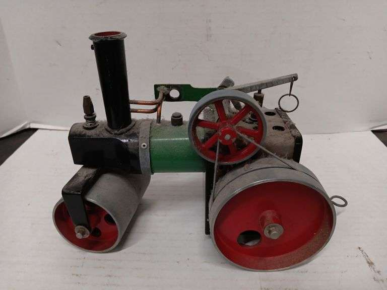 Momad England Steam Powered Steam Roller - Delaware Auction Center