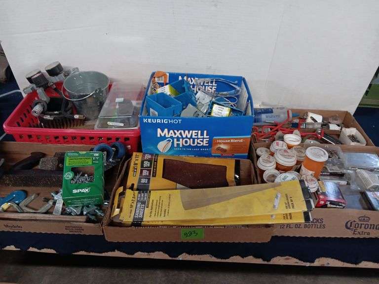 Assorted Hardware - Delaware Auction Center