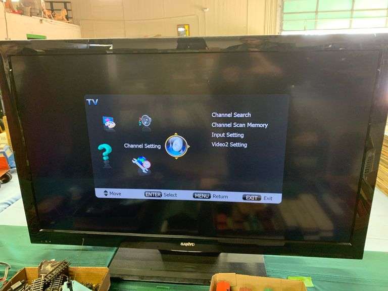Sanyo 40" LED Television (DP42841) - Delaware Auction Center