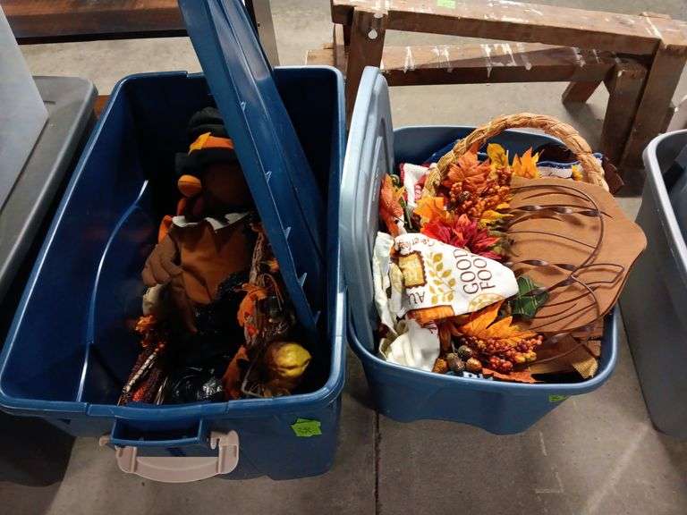 (2) Storage Totes w/ Assorted Fall Themed Décor - Delaware Auction Center