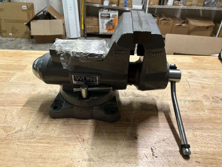 Wilton 6-1/2" Jaw Width 6" Jaw Opening Pro Bench Vise - 28812 - MSRP ...