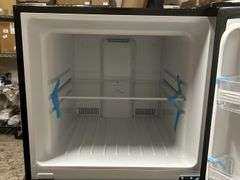 Frigidaire 11.6 cu ft Total Cap 4 Shelves Top -Freezer Refrigerator ...