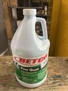 (2) Betco 1 gal Pine Quat Disinfectant Liquid Bottle - 3040400 - MSRP 2 ...