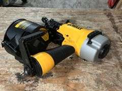 DeWALT 15° 1-1/4"-2-1/2" 70 to 100 PSI Coil Corded Siding Air Nailer ...