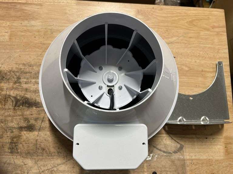 Fantech 6" 68W 120V 1PH Thermoplastic InLine Duct Fan - 5C517 - MSRP ...