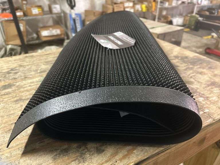 Notrax 2 Ft x 3 Ft Black PVC Foam Beveled Edge Pebble Anti-Fatigue Mat ...