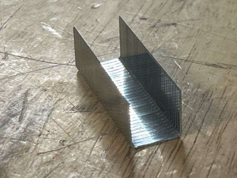(2) Senco 1/2" x 1/2" 20 GA Standard Flat Crown Staples PK15000 ...