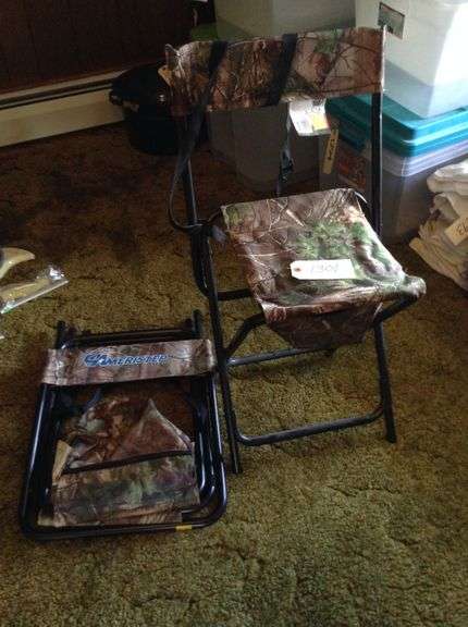2 Folding Hunting Chairs - Duck Soup Auctions