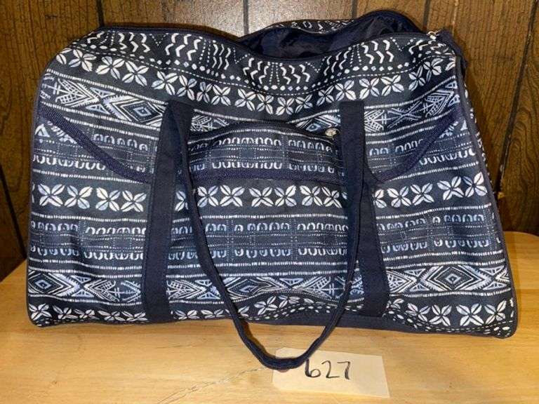 Weekend bag • family room - Duck Soup Auctions