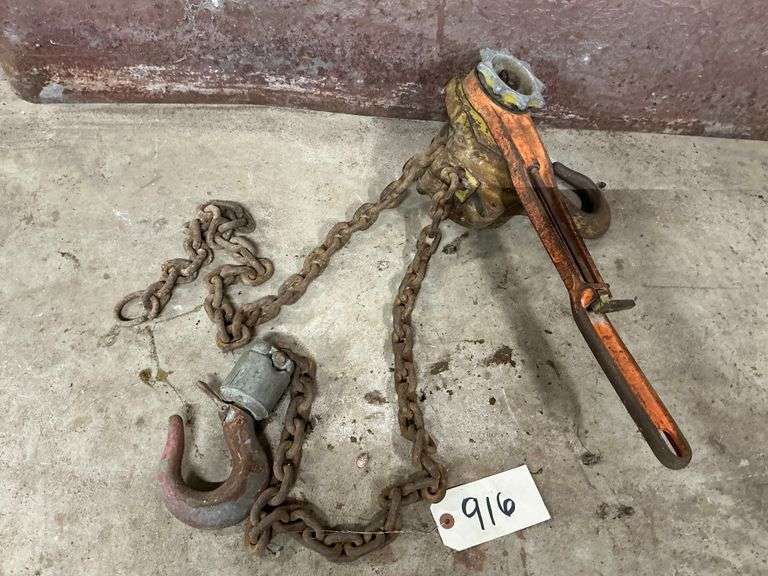 Yale 1 1/2 Ton Chain Jack. (Click for more photos) - Duck Soup Auctions