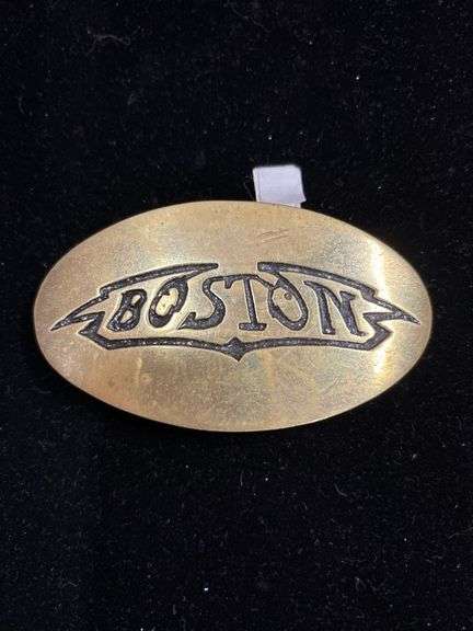 Boston belt buckle brass • Office - Duck Soup Auctions