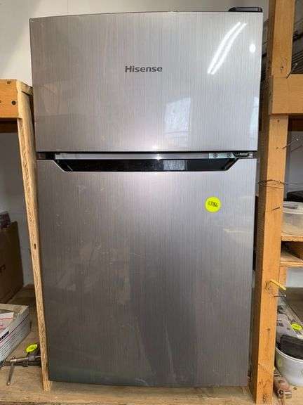 Hisense mini fridge freezer • Works • Workshop • ( Click for More ...