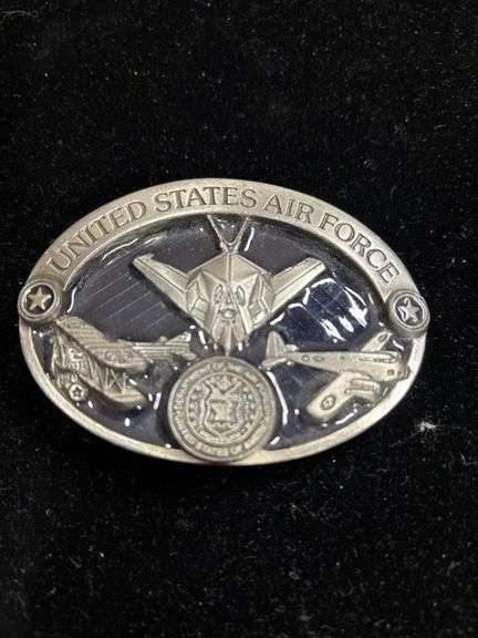 Us Air Force belt buckle • Office - Duck Soup Auctions