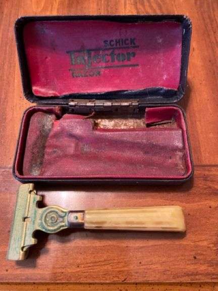 Schick Injector Razor • Office - Duck Soup Auctions