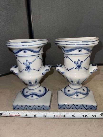 Flat back vases • Room 1 - Duck Soup Auctions