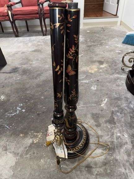 Floor Lamp, middle section needs stabilized • Garage - Duck Soup Auctions
