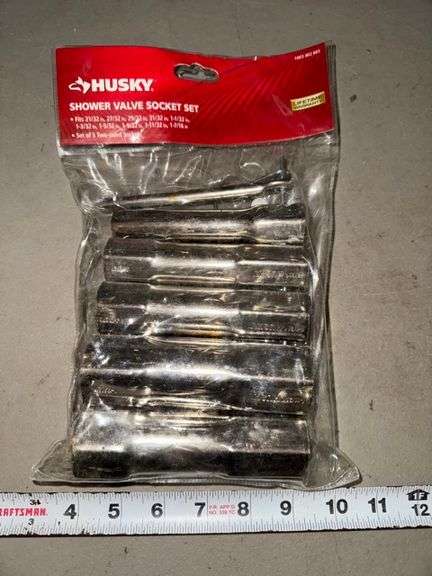 Husky shower valve socket set • Kitchen - Duck Soup Auctions