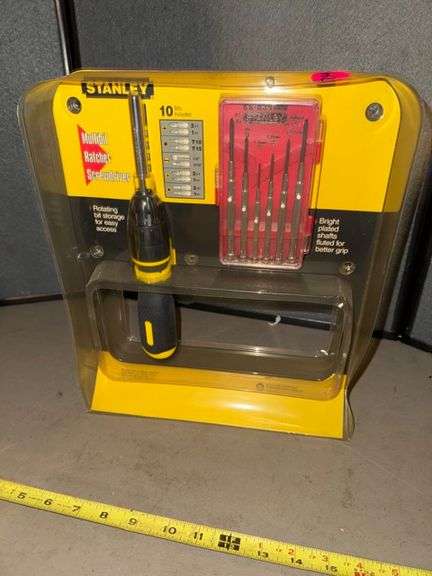 Stanley screwdriver set • New in Package • Garage - Duck Soup Auctions