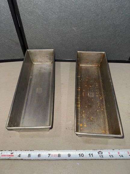 Ekco French loaf pans • Kitchen - Duck Soup Auctions