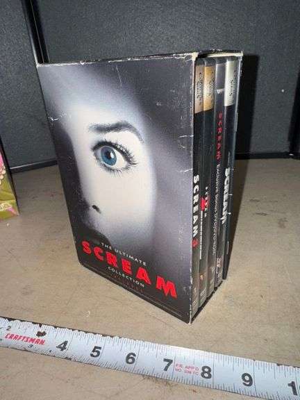 Scream movie set • Basement - Duck Soup Auctions
