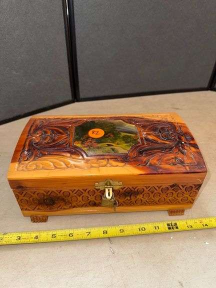 Jewelry box • Kitchen - Duck Soup Auctions
