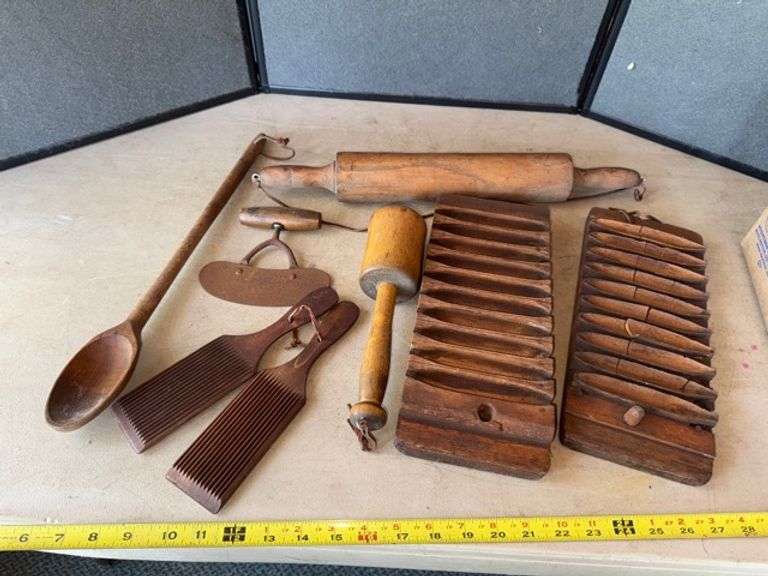 Primitive Wooden kitchen utensils • Patio - Duck Soup Auctions