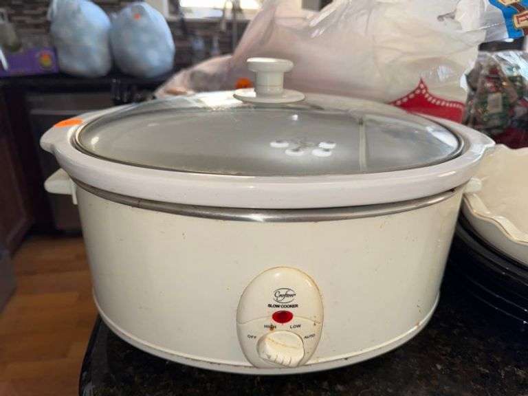 Crofton slow cooker • Kitchen - Duck Soup Auctions