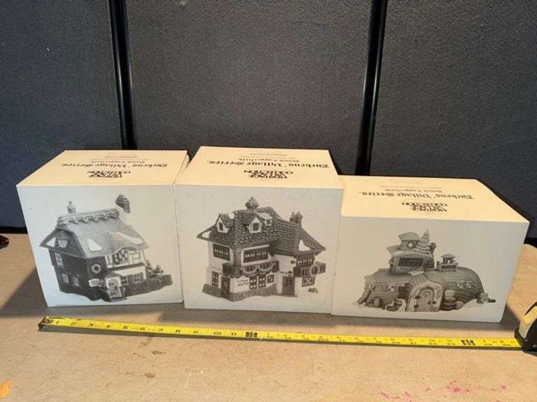 Dept 56 Betsy trotwoods cottage, Mr.wickfield solicitor, Peggy’s ...