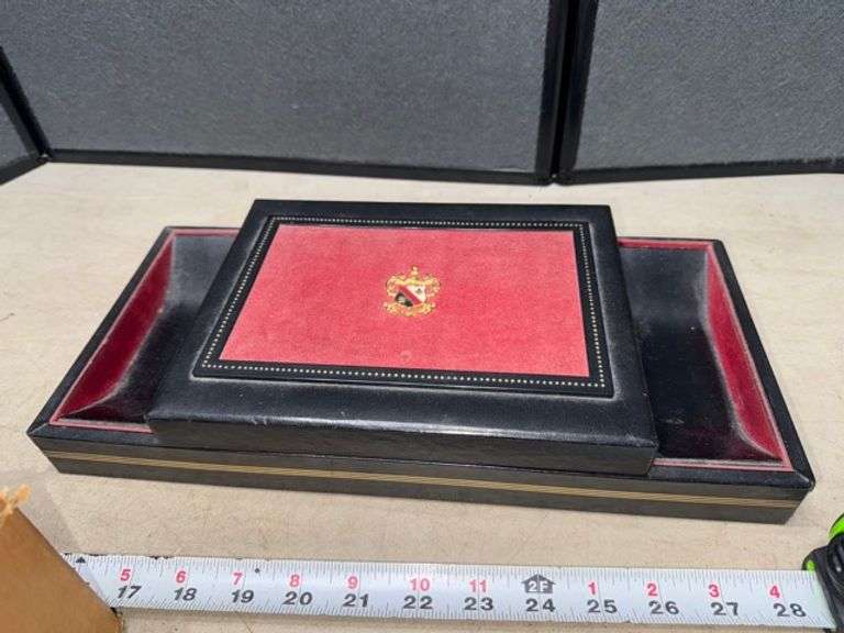 Jewelry box • Kitchen - Duck Soup Auctions