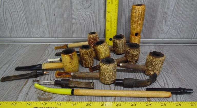 Assorted Pipes - Dunker Auction