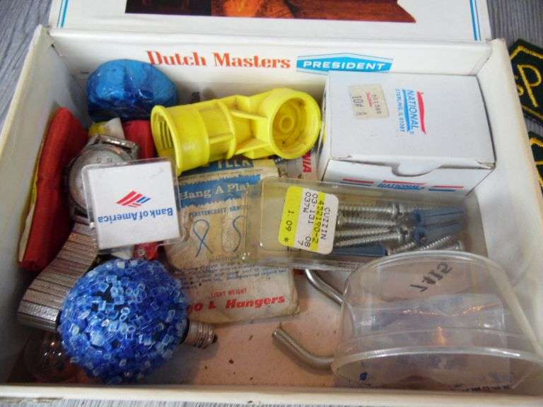 sPs Patch's & Misc. Hardware - Dunker Auction