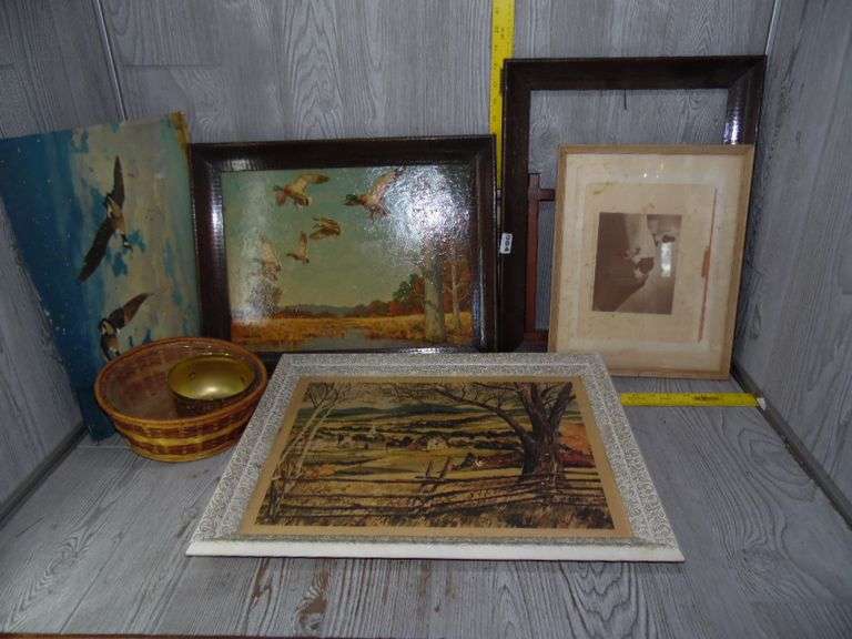 Assorted Picture & Misc. - Dunker Auction