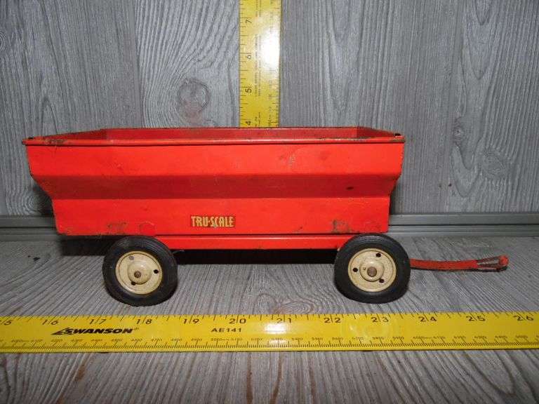 Tru-Scale Grain wagon - Dunker Auction
