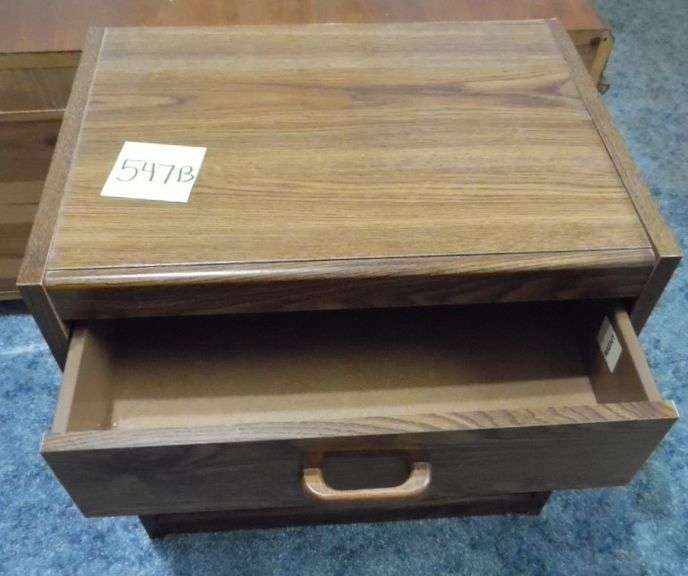 End Table - Dunker Auction